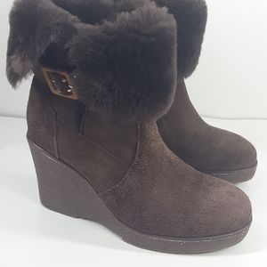 Emu | Shoes | Emu Naturally Australian Sheepskin Wedge Boot | Poshmark